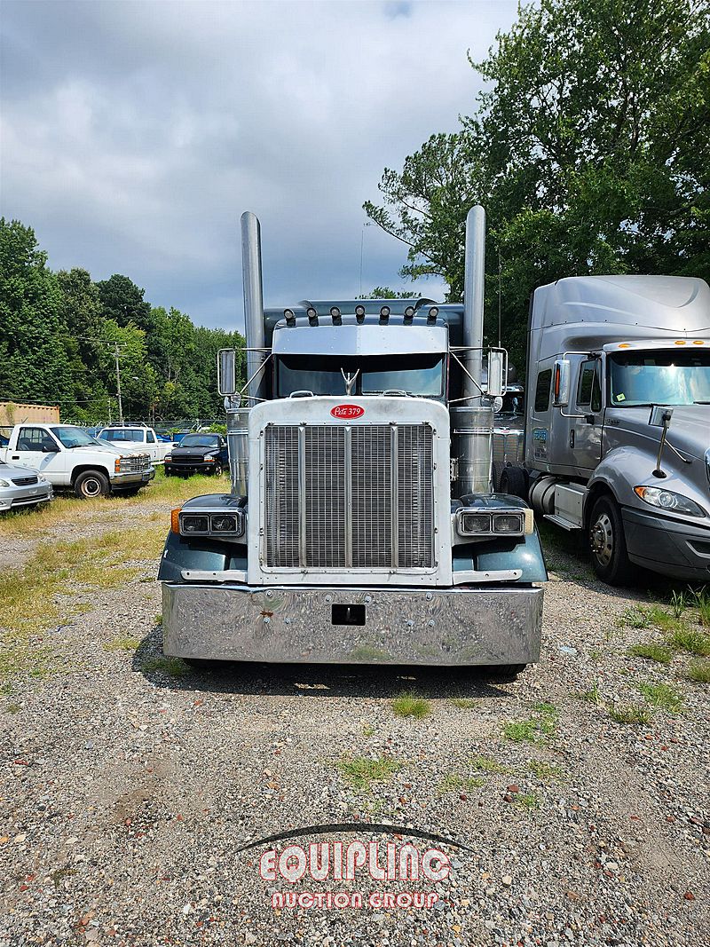 1998 Peterbilt 379 For Sale | Sleeper Truck | #DKF473903