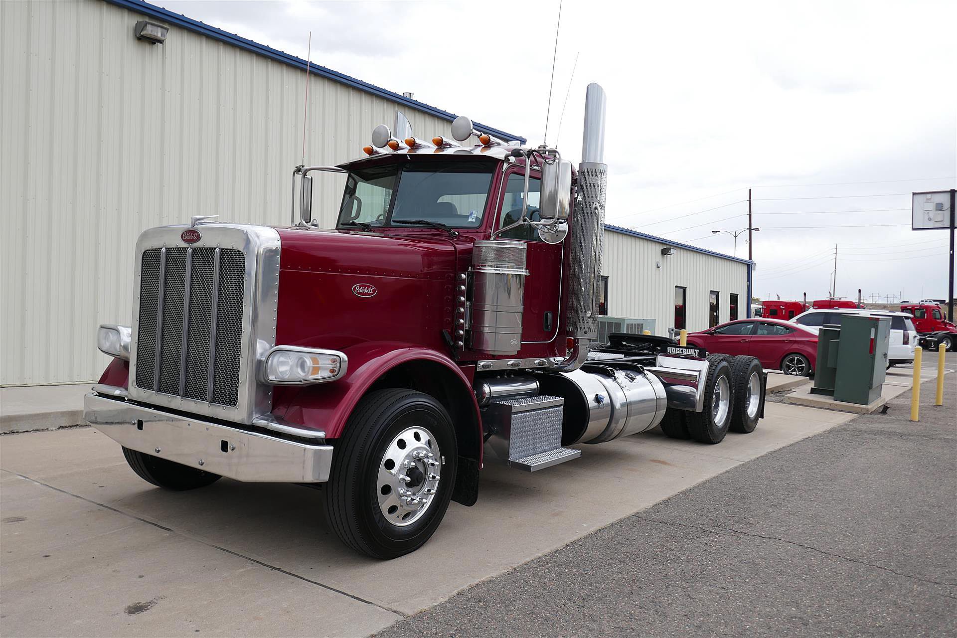 2018 Peterbilt 389 (For Sale) | Day Cab Sleeper | #4881