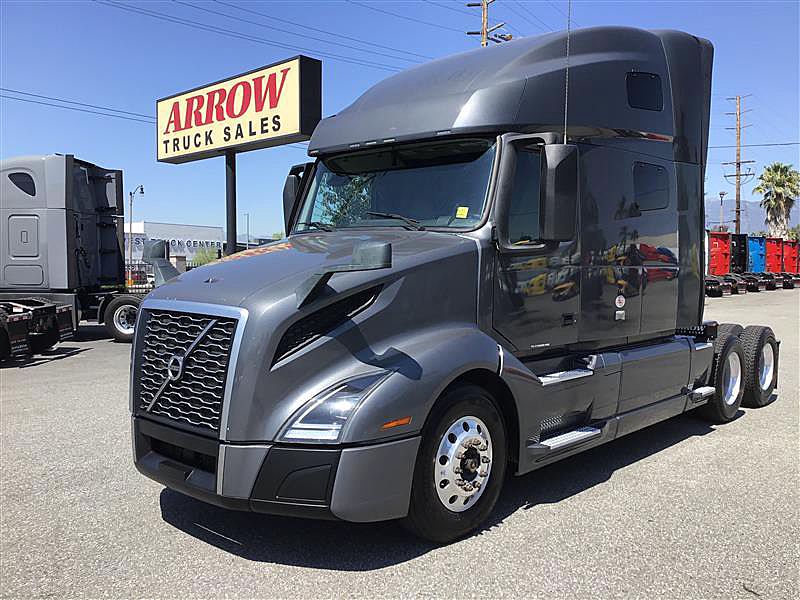 2020 Volvo VNL 760 (For Sale) | 70" Sleeper | #260959