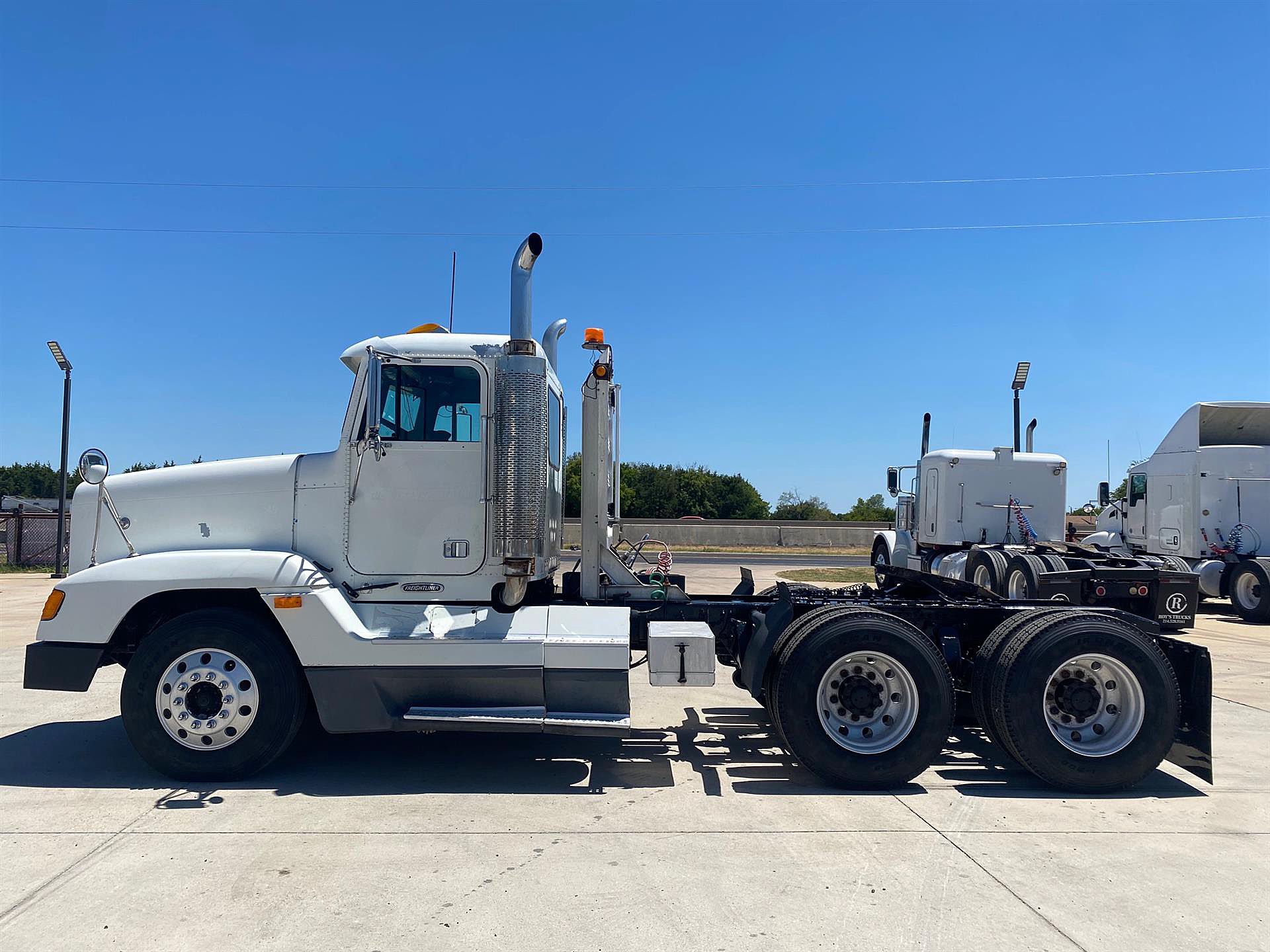 2001 Freightliner FLD120 (For Sale) | Day Cab | #13938