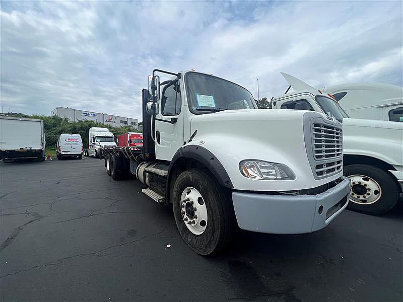 2014 Freightliner M2 112 For Sale | Flatbed | #530168