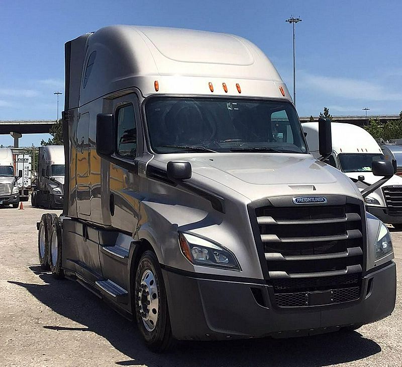 2020 Freightliner Cascadia For Sale | 72" Sleeper | #50341