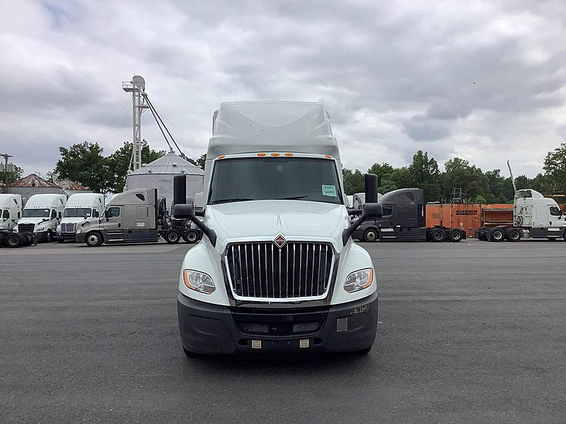 2018 International LT (For Sale) | 73" Sleeper | # JN565874