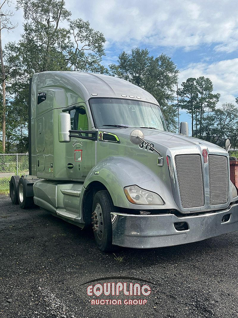 2015 Kenworth T680 (For Sale) | Sleeper Truck | #CTK438598