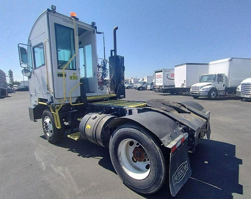 2020 Autocar YARD TRACTOR (For Sale) | Yard Spotter | #284614