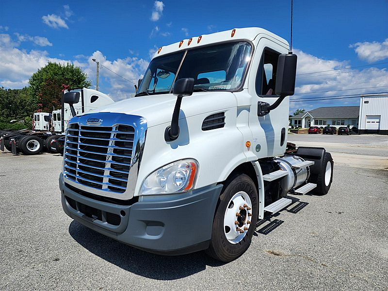 2014 Freightliner CASCADIA 113 For Sale | Day Cab | #562534