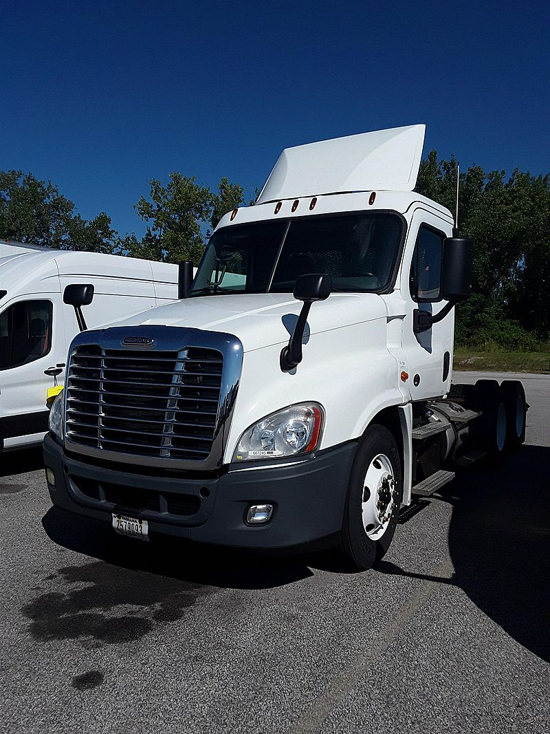 2017 Freightliner CASCADIA 125 For Sale | Day Cab | #667245