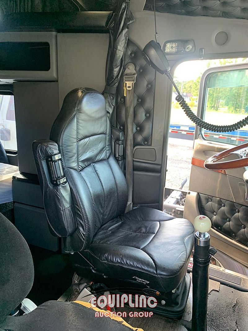 2007 Kenworth W9 Series (For Sale) | Double Sleeper | #DK168959