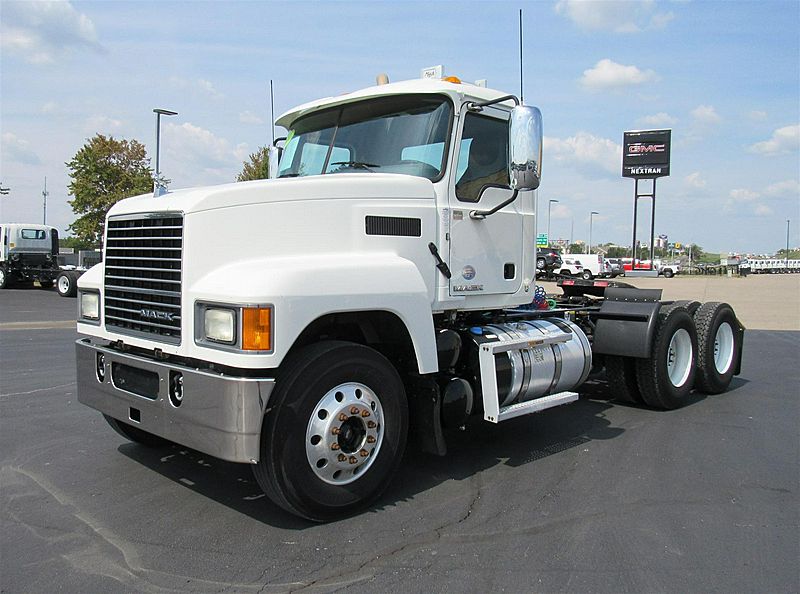 2017 Mack Pinnacle CHU613 (For Sale) | Day Cab | #22HU026611