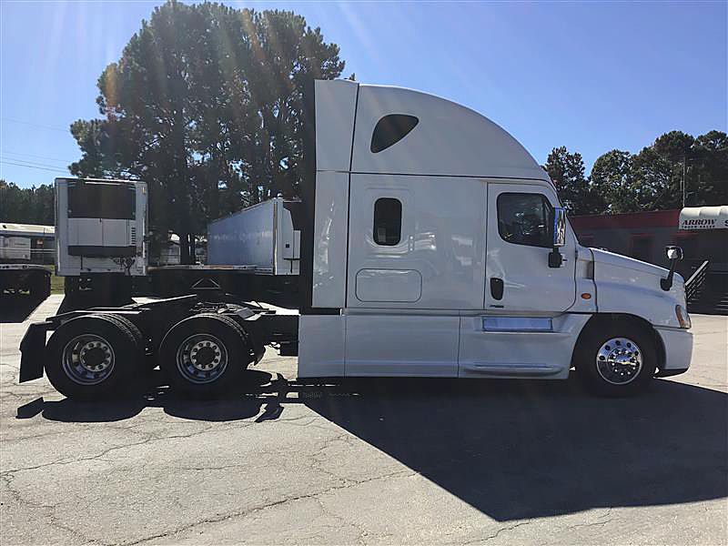 2020 Freightliner CASCADIA EVOLUTION For Sale | 72" Sleeper | #261306