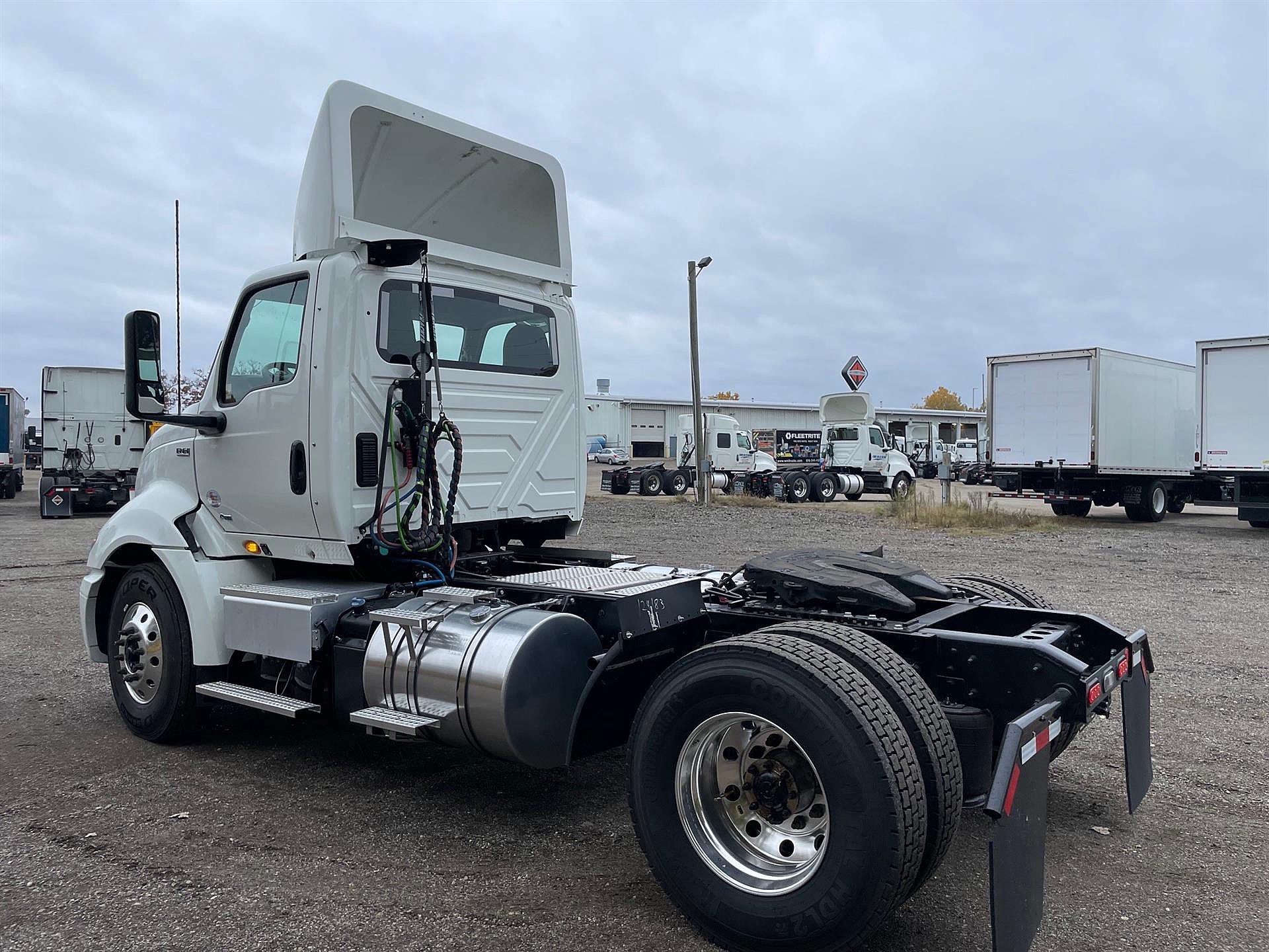 2023 International RH613 (For Sale) | Day Cab | # RN390527