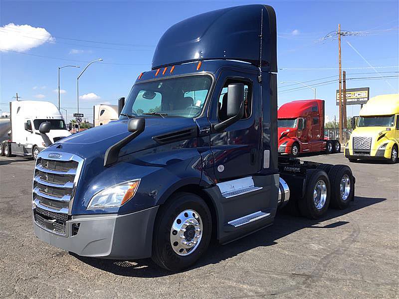 2018 Freightliner Cascadia 126 (For Sale) | NON Sleeper | #261332