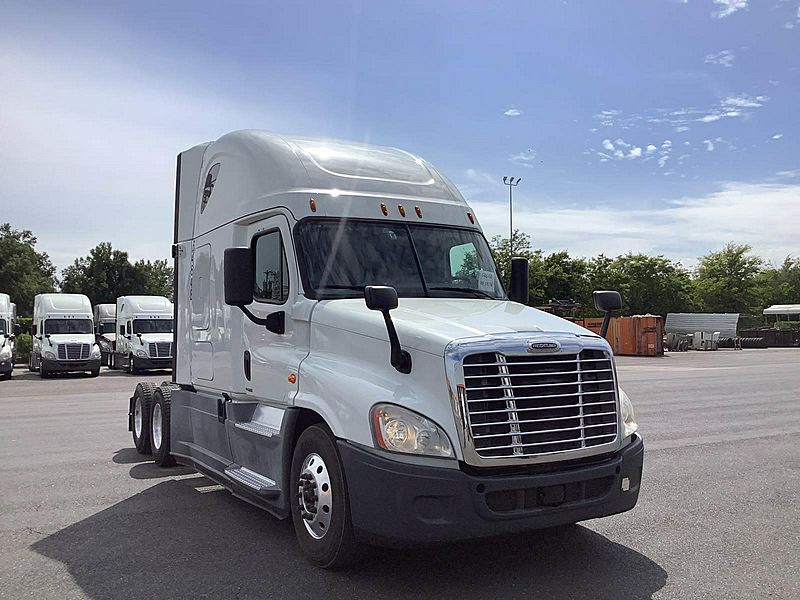 2018 Freightliner Cascadia For Sale | 72" Sleeper | #64648