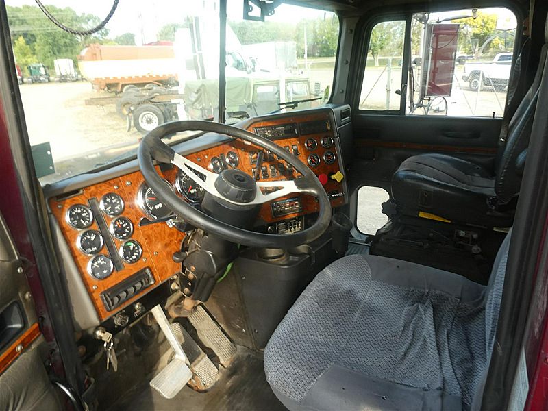1995 International 9400 (For Sale) | mid Sleeper | #10264