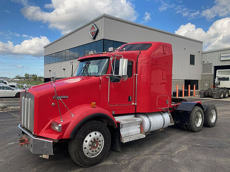 2007 Kenworth T800 For Sale | 60" Sleeper | #14074