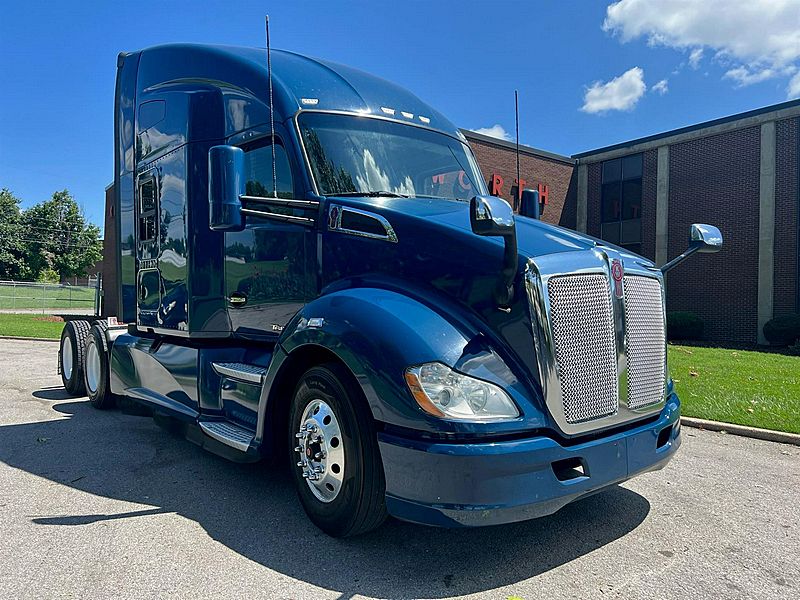 2020 Kenworth T680 For Sale | 76" Sleeper | #0550715
