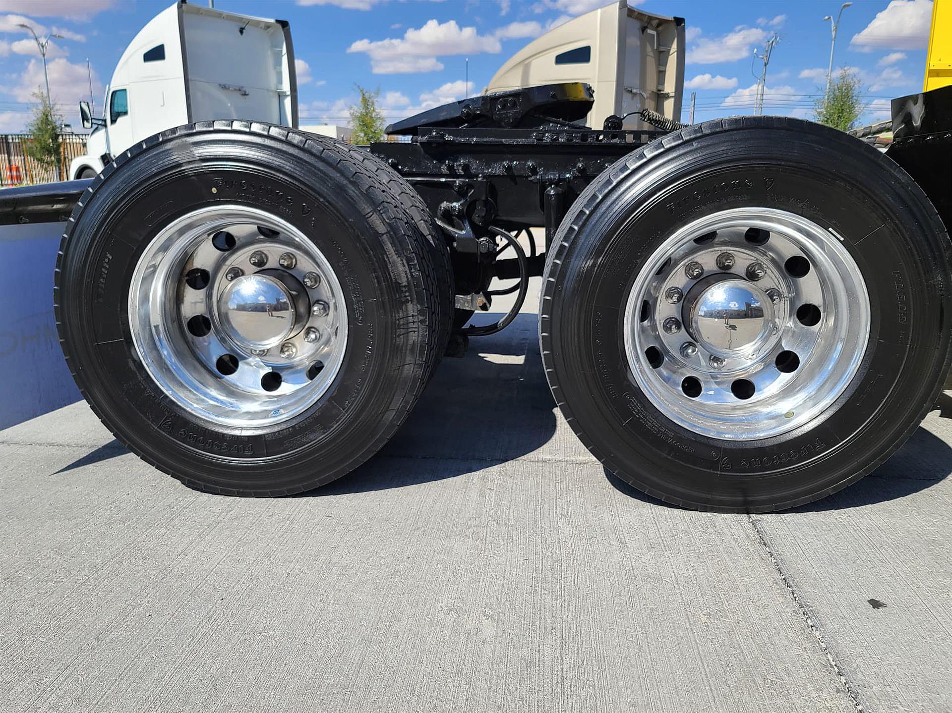 2020 Peterbilt 389 For Sale | 80" Sleeper | #0551401