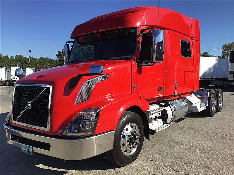 2018 Volvo VNL 730 For Sale | 77" Sleeper | #261494