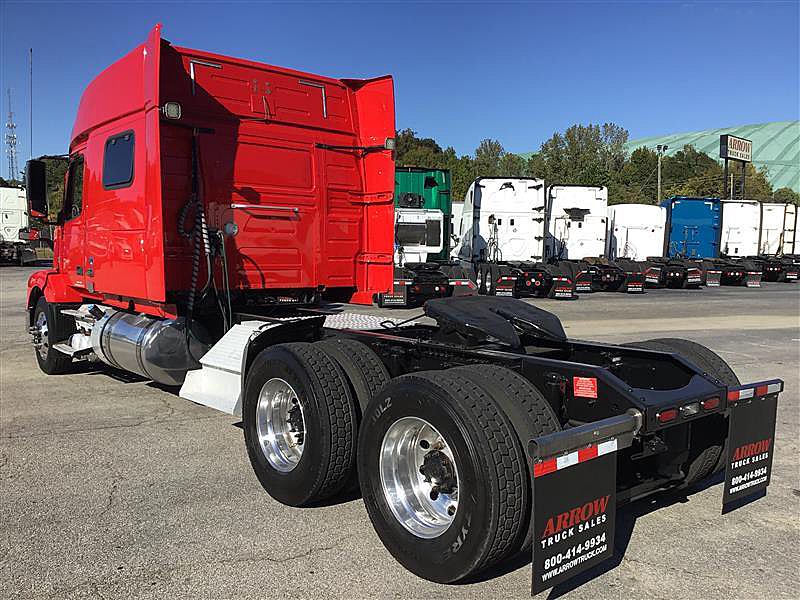 2018 Volvo VNL 730 For Sale | 77" Sleeper | #261494