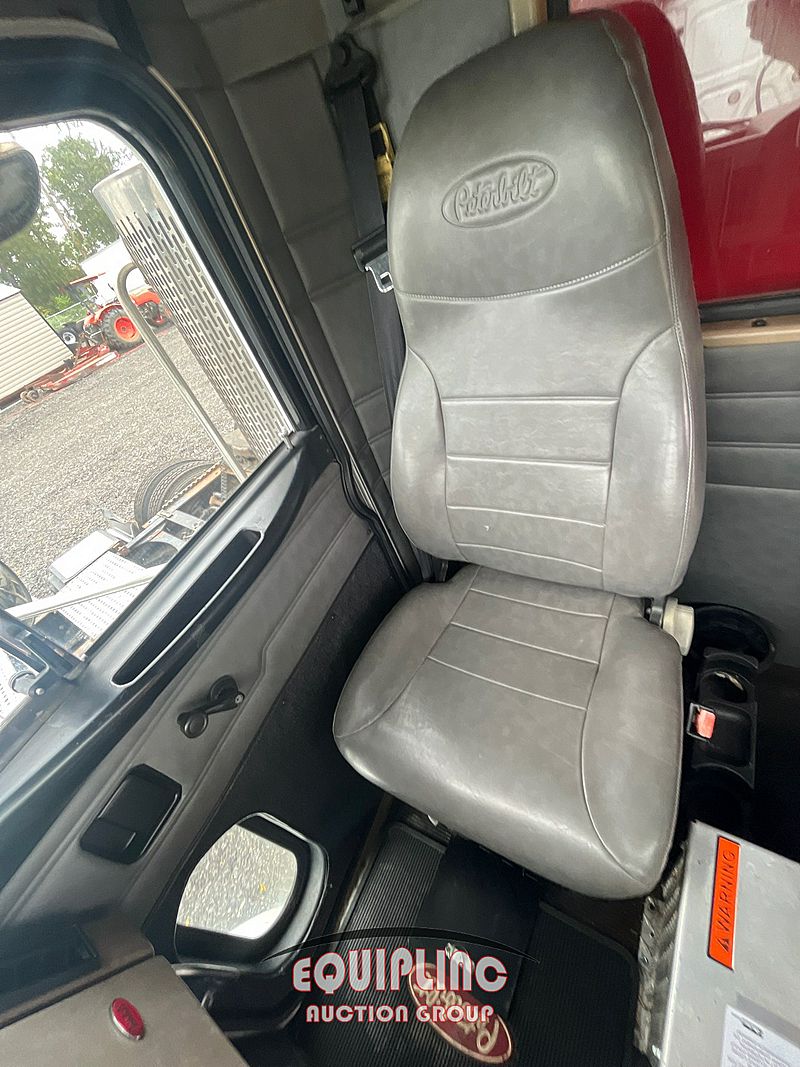 2004 Peterbilt 330 For Sale | Dump Truck | #AJJ824490