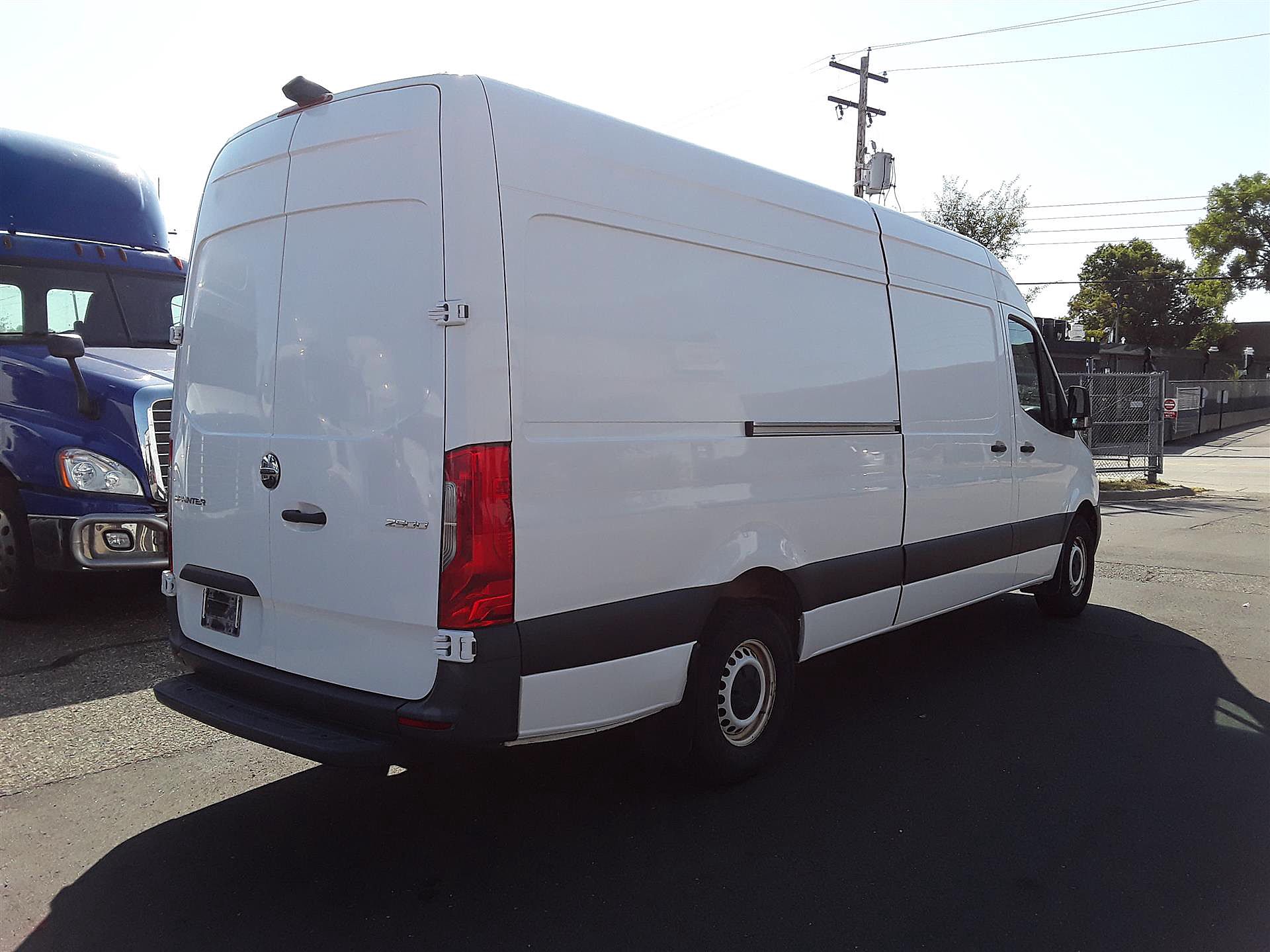2019 Freightliner SPRINTER 2500 For Sale | Step Van | Non CDL | #266386
