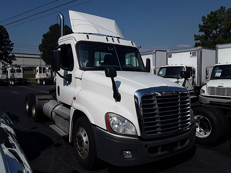2017 Freightliner CASCADIA 125 For Sale | Day Cab | #670413
