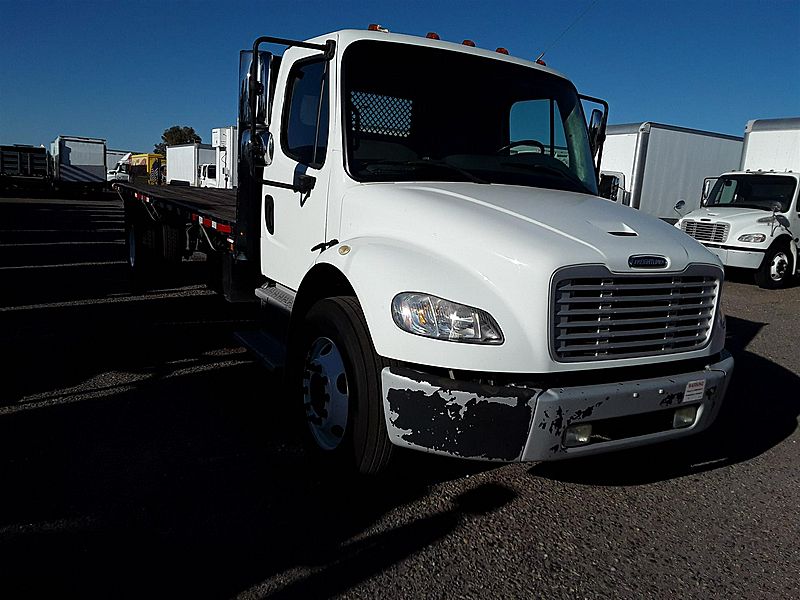 2015 Freightliner M2 106 For Sale | Flatbed | #309711