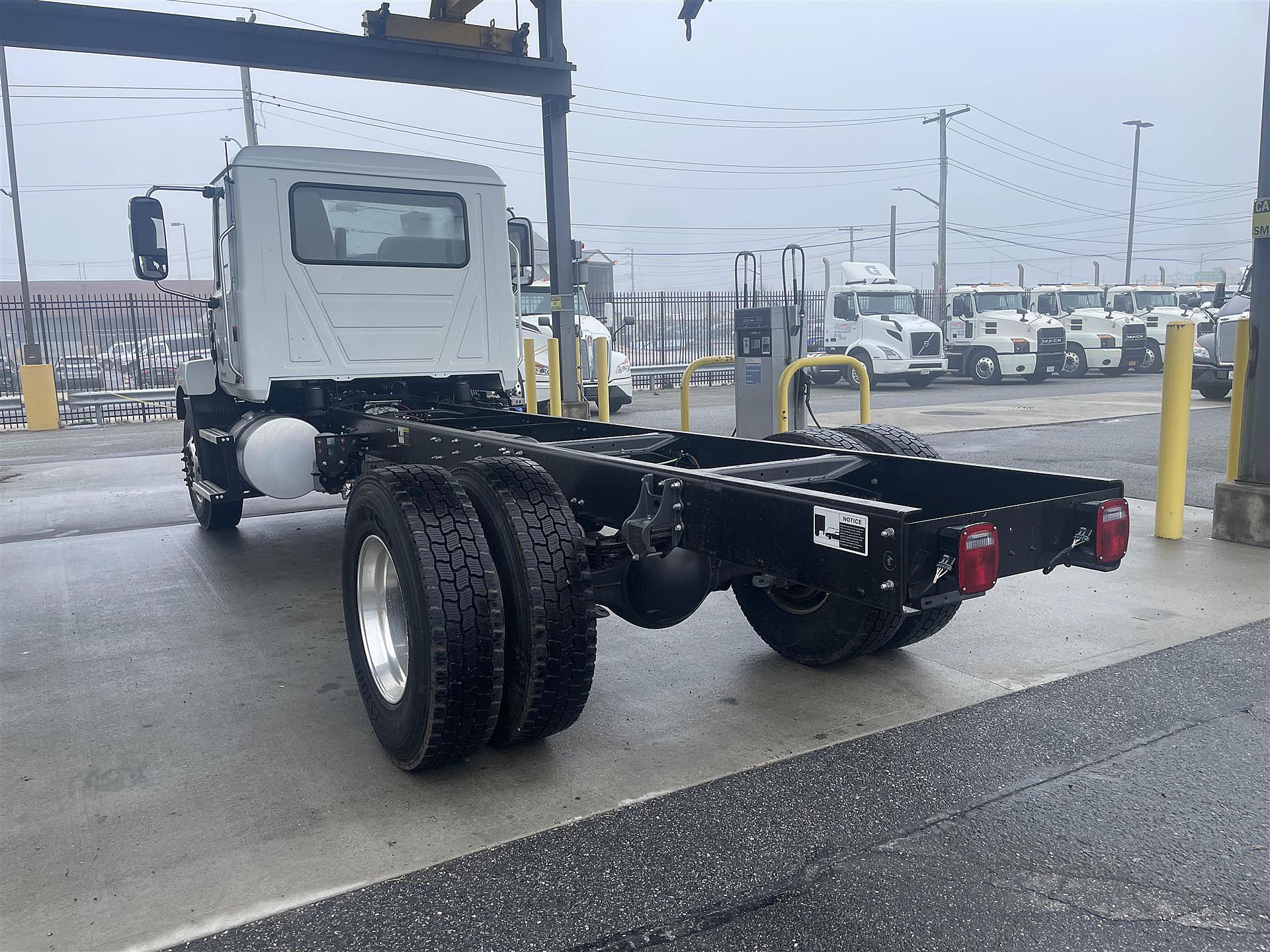 2025 Mack MD742 (For Sale) | Hook Lift | Non CDL | #NJ-12768