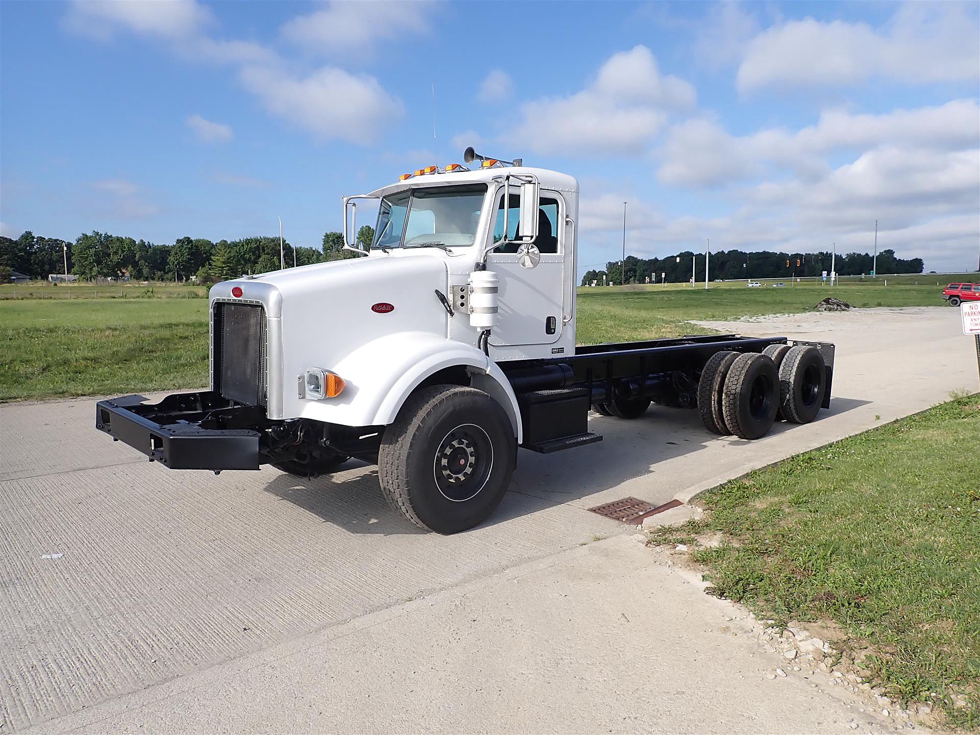 2007 Peterbilt 357 (For Sale) | Cab & Chassis | #7D678090