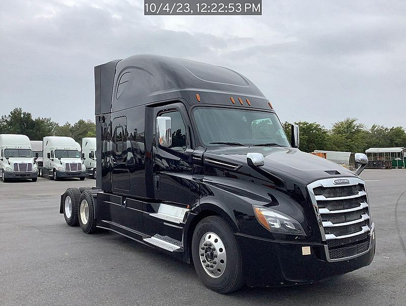 2020 Freightliner Cascadia For Sale | 72" Sleeper | #72640