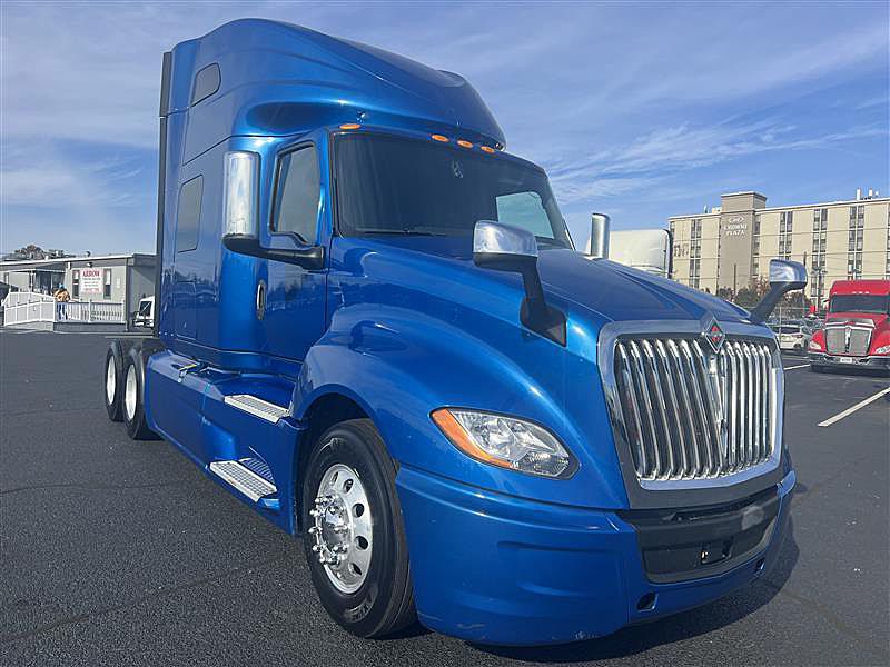 2020 International LT (For Sale) | 73" Sleeper | #261749