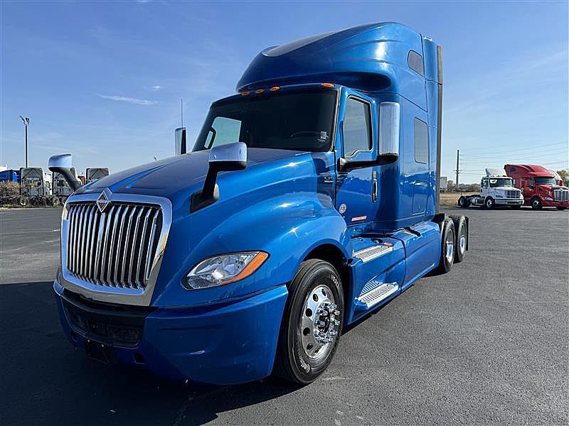 2020 International LT (For Sale) | 73" Sleeper | #261751