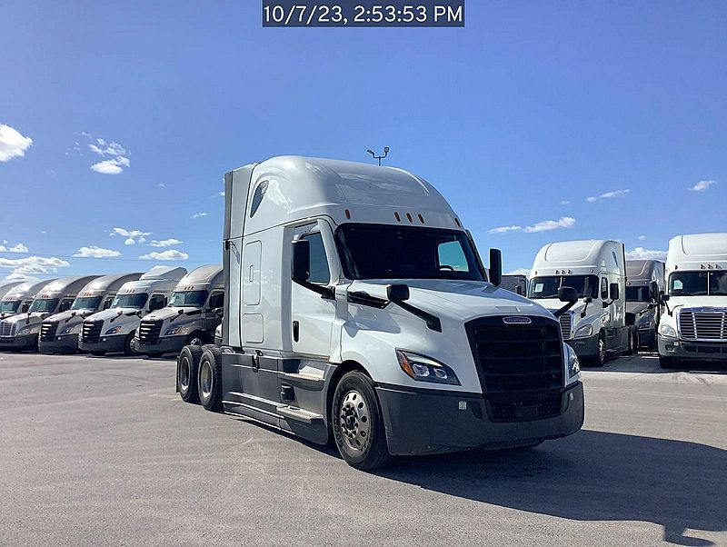 2022 Freightliner Cascadia For Sale | 72" Sleeper | #52740