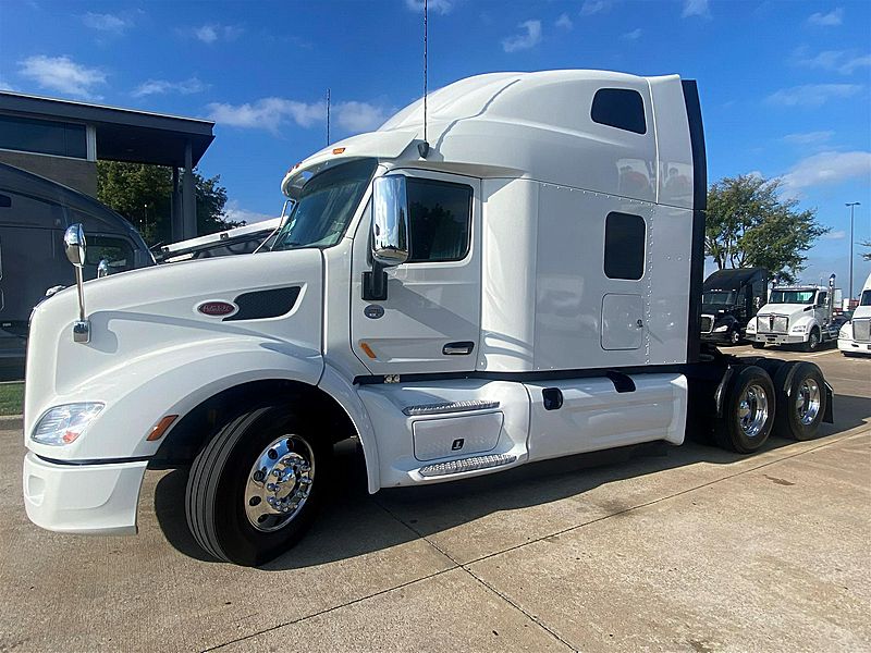 2021 Peterbilt 579 For Sale | 80" Sleeper | #0557790