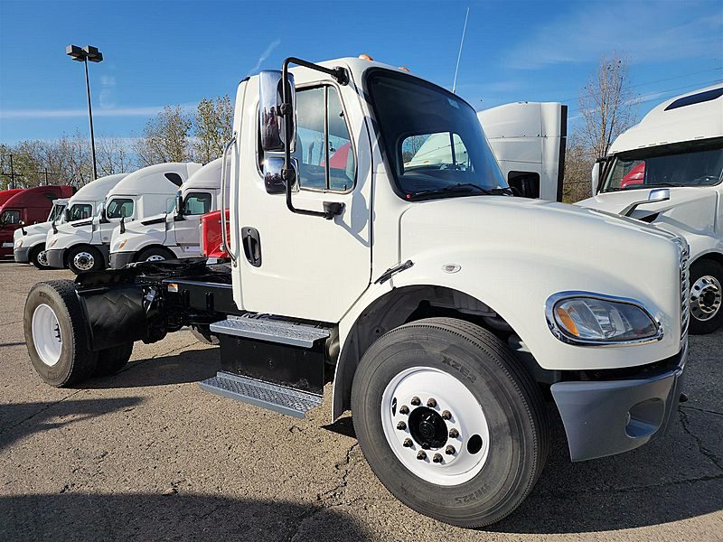 2014 Freightliner M2 For Sale | Day Cab | #23024