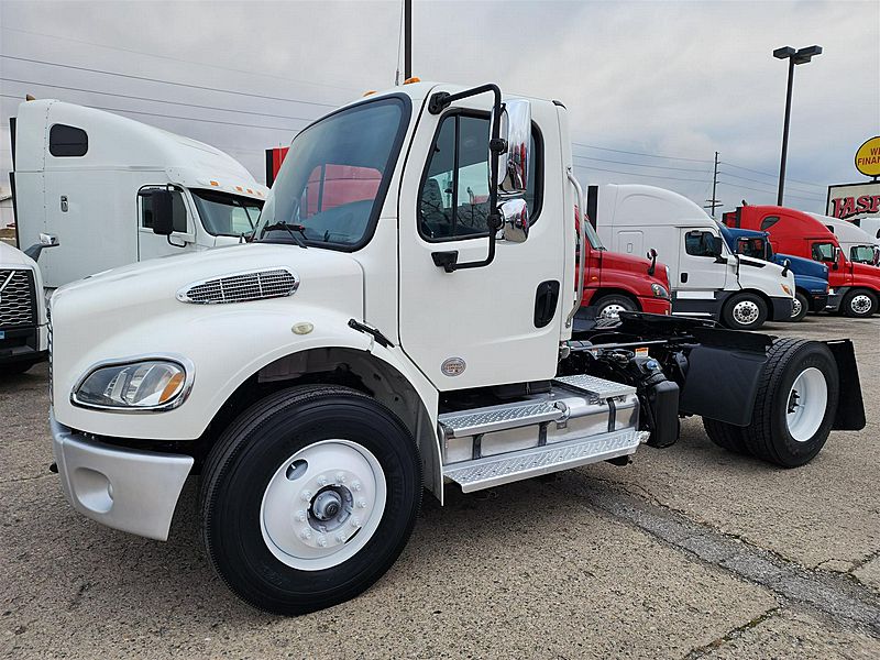 2014 Freightliner M2 For Sale | Day Cab | #1*23025