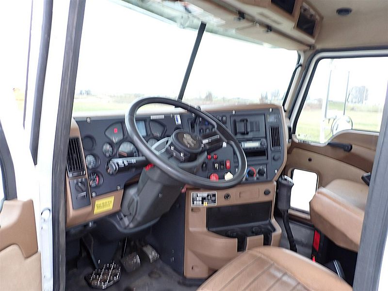 2013 Mack Granite GU713 For Sale | Cab & Chassis | #DM018210