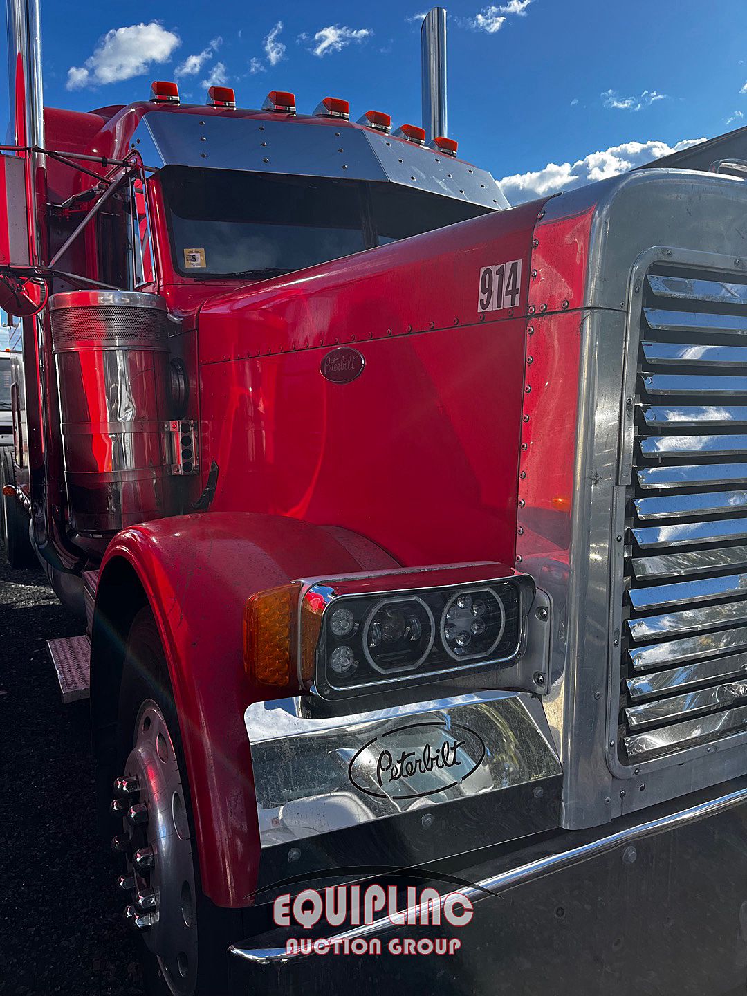 1997 Peterbilt 379 For Sale | Sleeper Truck | #DKF054157
