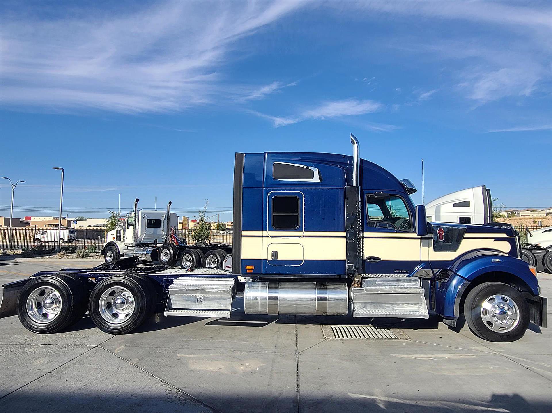 2020 Kenworth W990 For Sale | 76" Sleeper | #0558317
