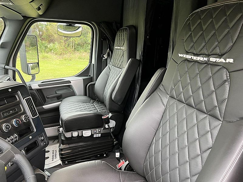 2025 Western Star 57X For Sale | 72" Sleeper | #VP2091