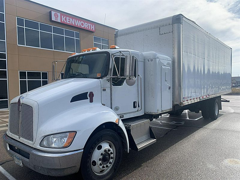 2017 Kenworth T270 (For Sale) | 26' Box | #5641