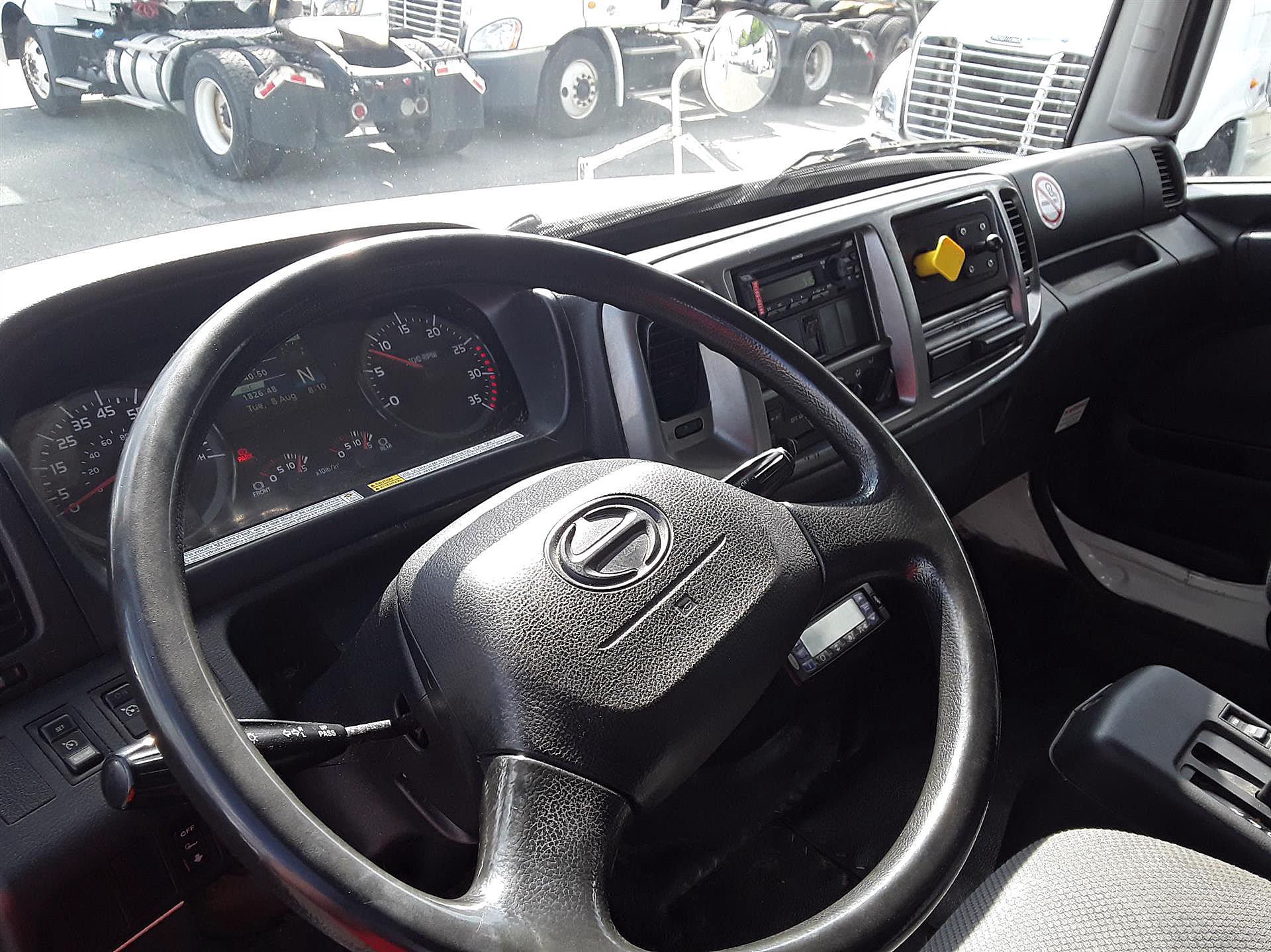 2018 Hino 338 For Sale | 26' Box | #686578