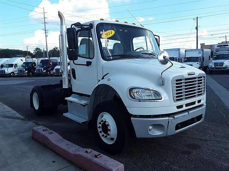 2014 Freightliner M2 106 For Sale | Day Cab | #734319