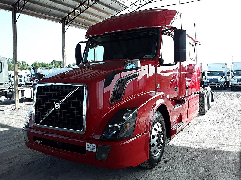 2018 Volvo VNL 730 (For Sale) | 48" Sleeper | #756674