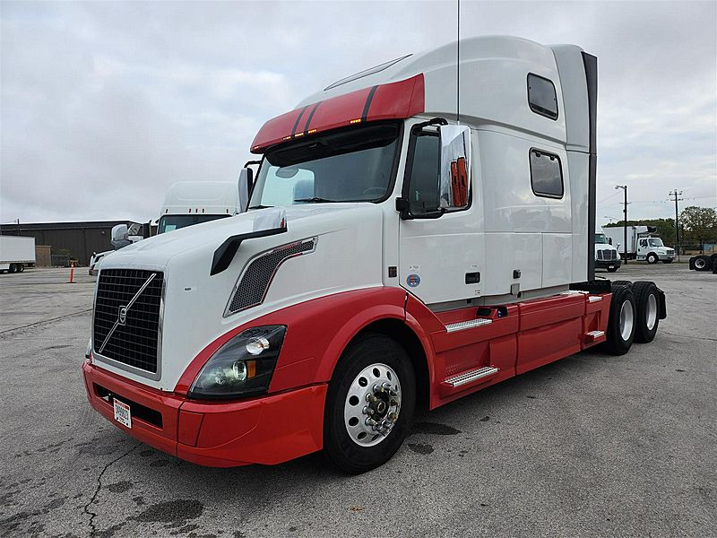 2018 Volvo VNL 780 For Sale | 77" Sleeper | #757099