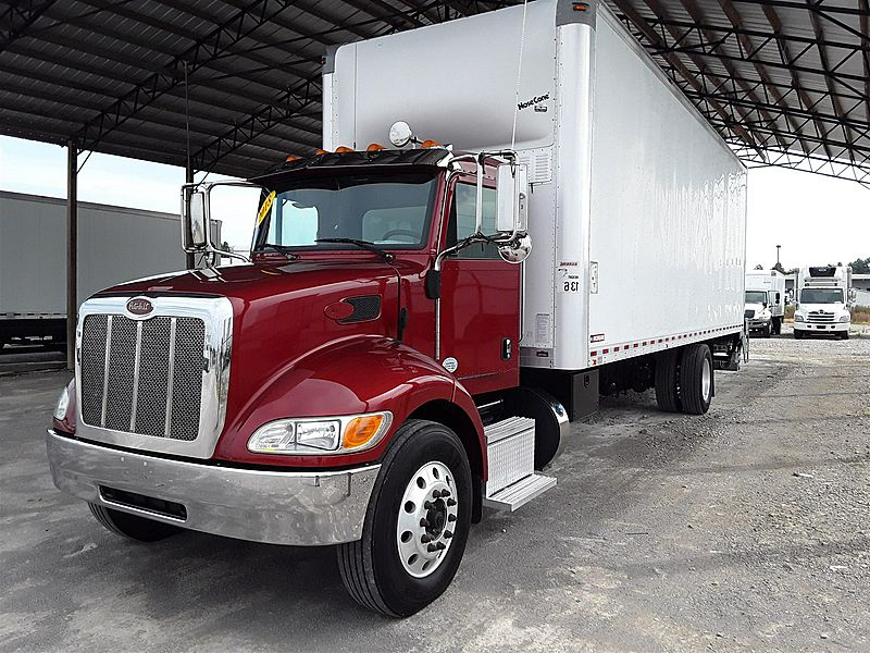 2018 Peterbilt 337 For Sale | 28' Box | #778961