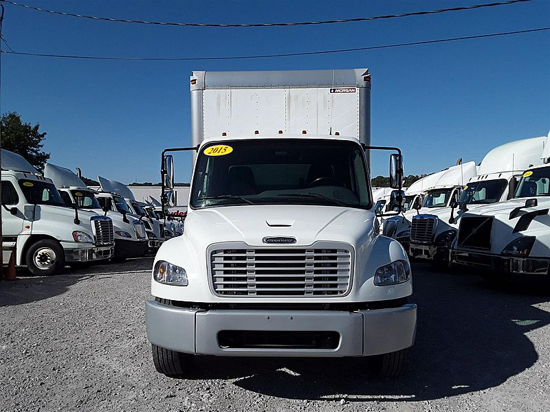 2015 Freightliner M2 106 For Sale | 28' Box | #325249