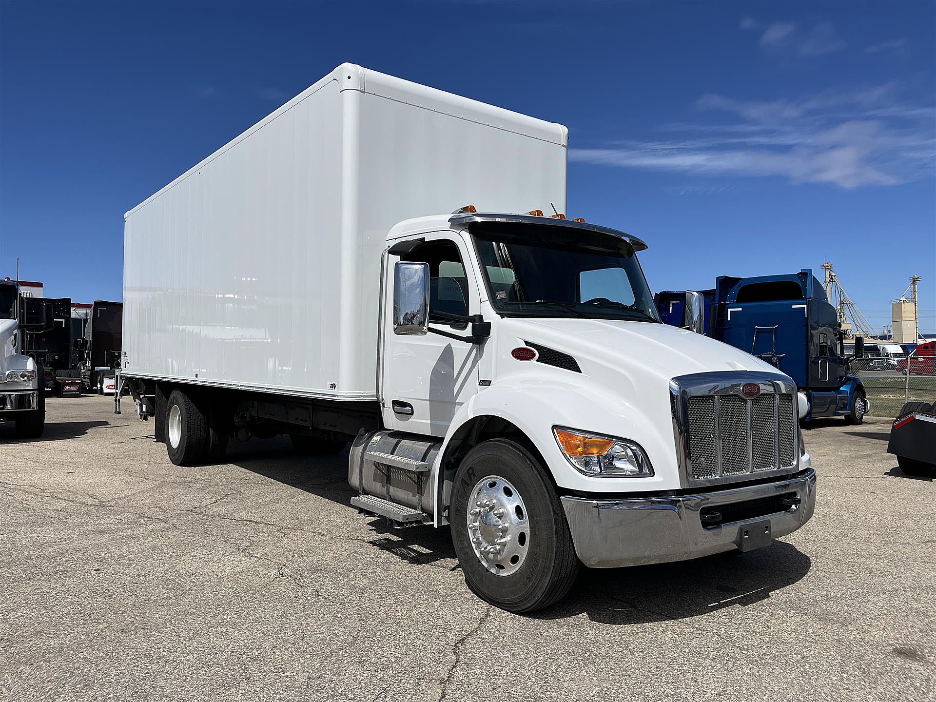 2025 Peterbilt 536 For Sale | 26' | #30E708106