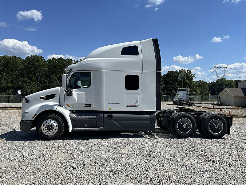 2020 Peterbilt 579 For Sale | 80" Sleeper | #688952