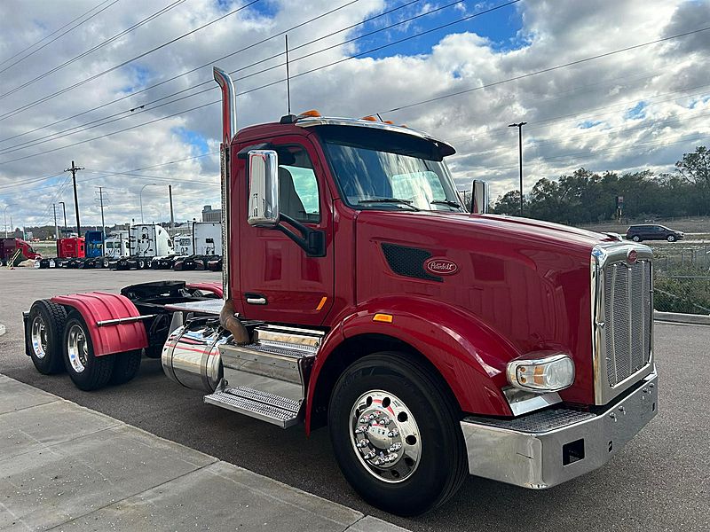 2017 Peterbilt 567 (For Sale) | Day Cab | #5650W